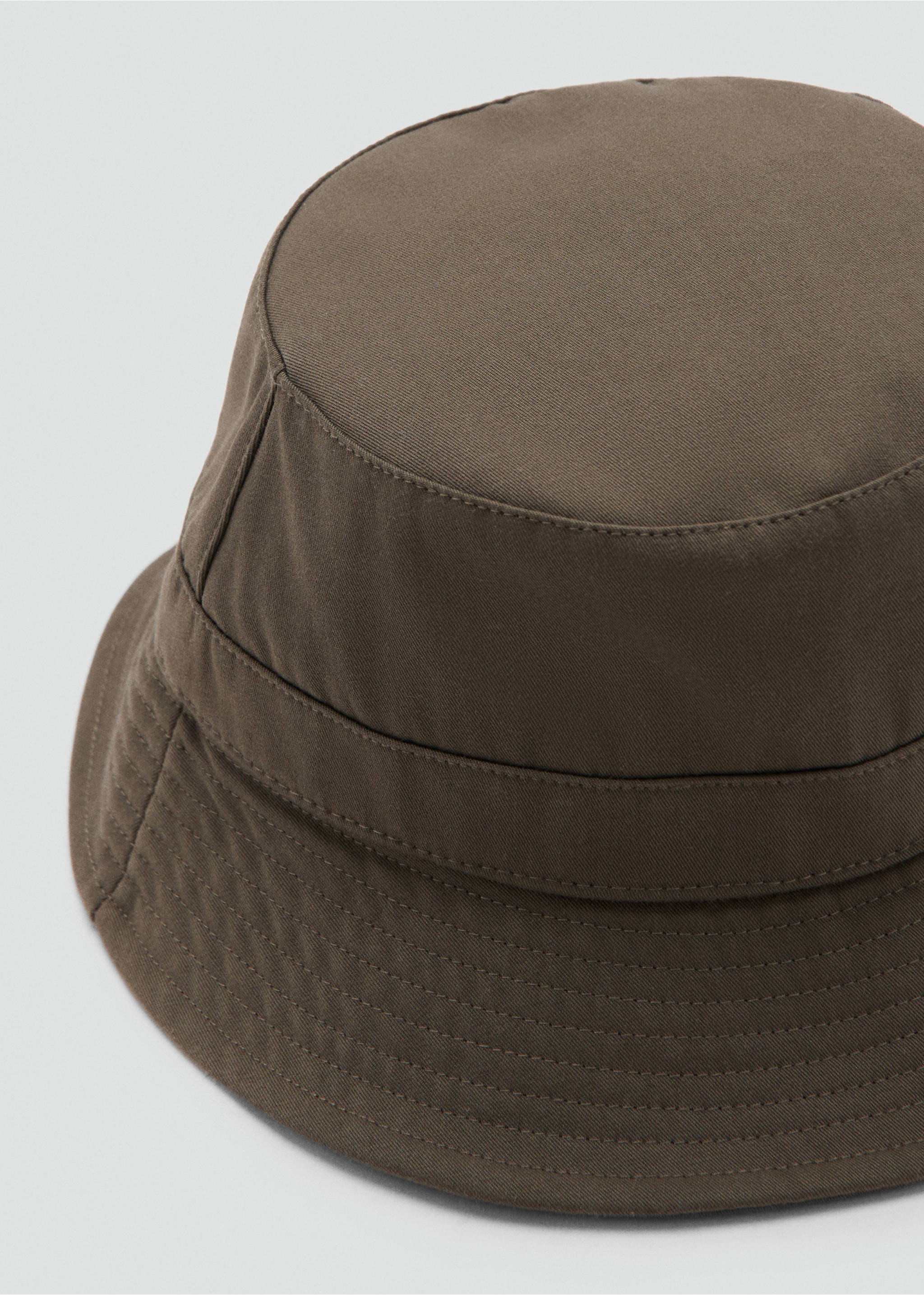 Men's caps 2026 | MANGO Philippines