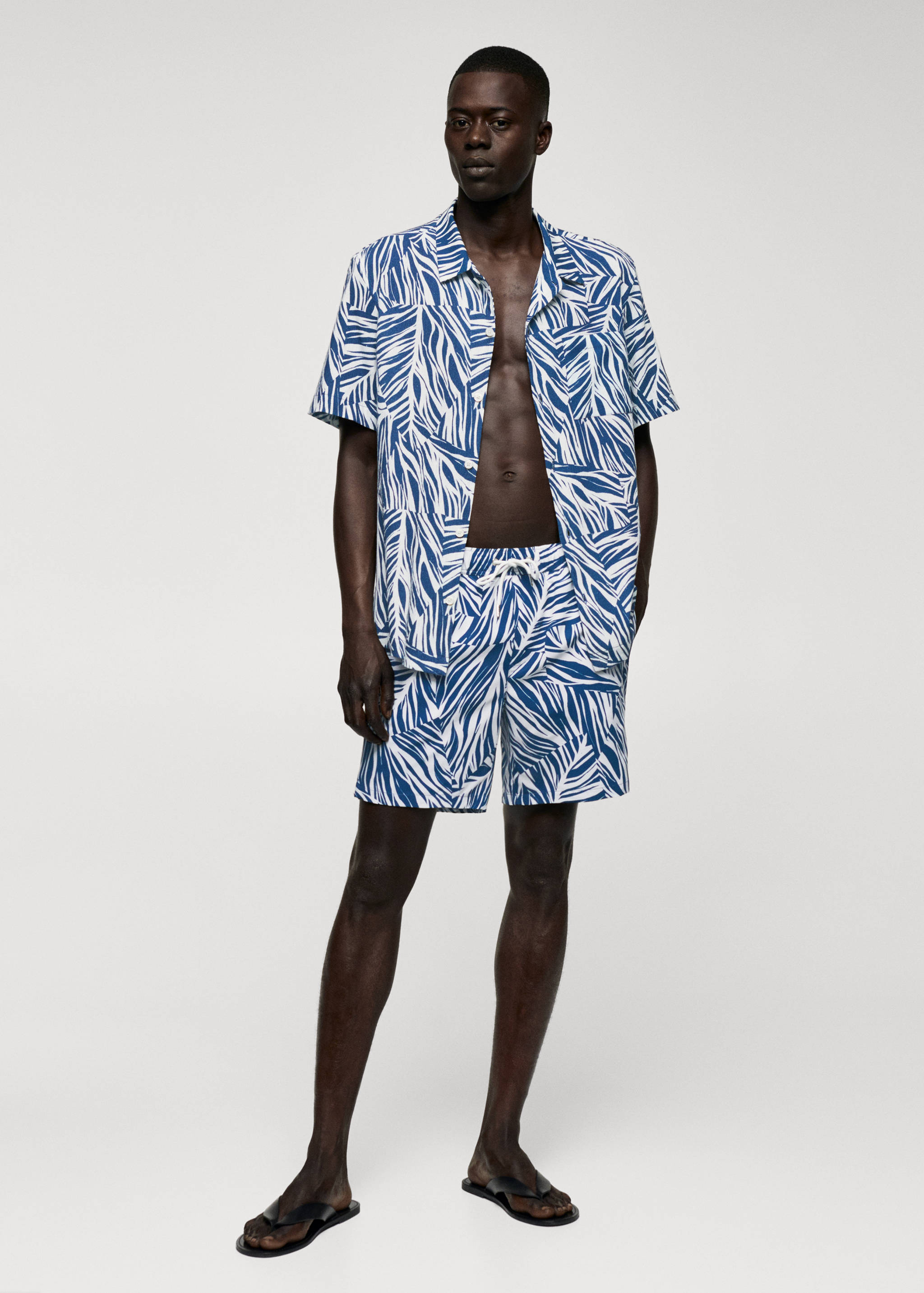 Leaf-print swimsuit - Men | MANGO USA